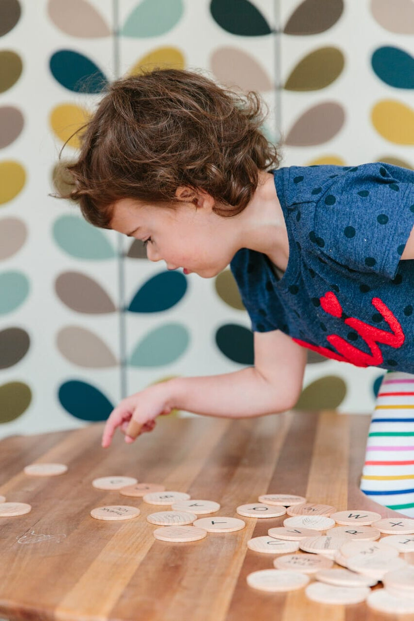 Freckled Frog Sign Language Wooden Disks — Toypark Australia