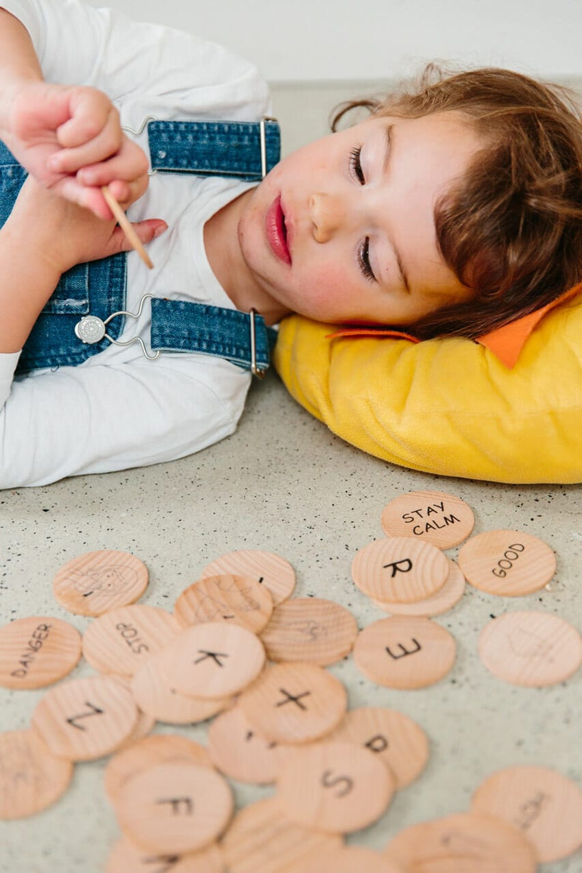 Freckled Frog Sign Language Wooden Disks — Toypark Australia